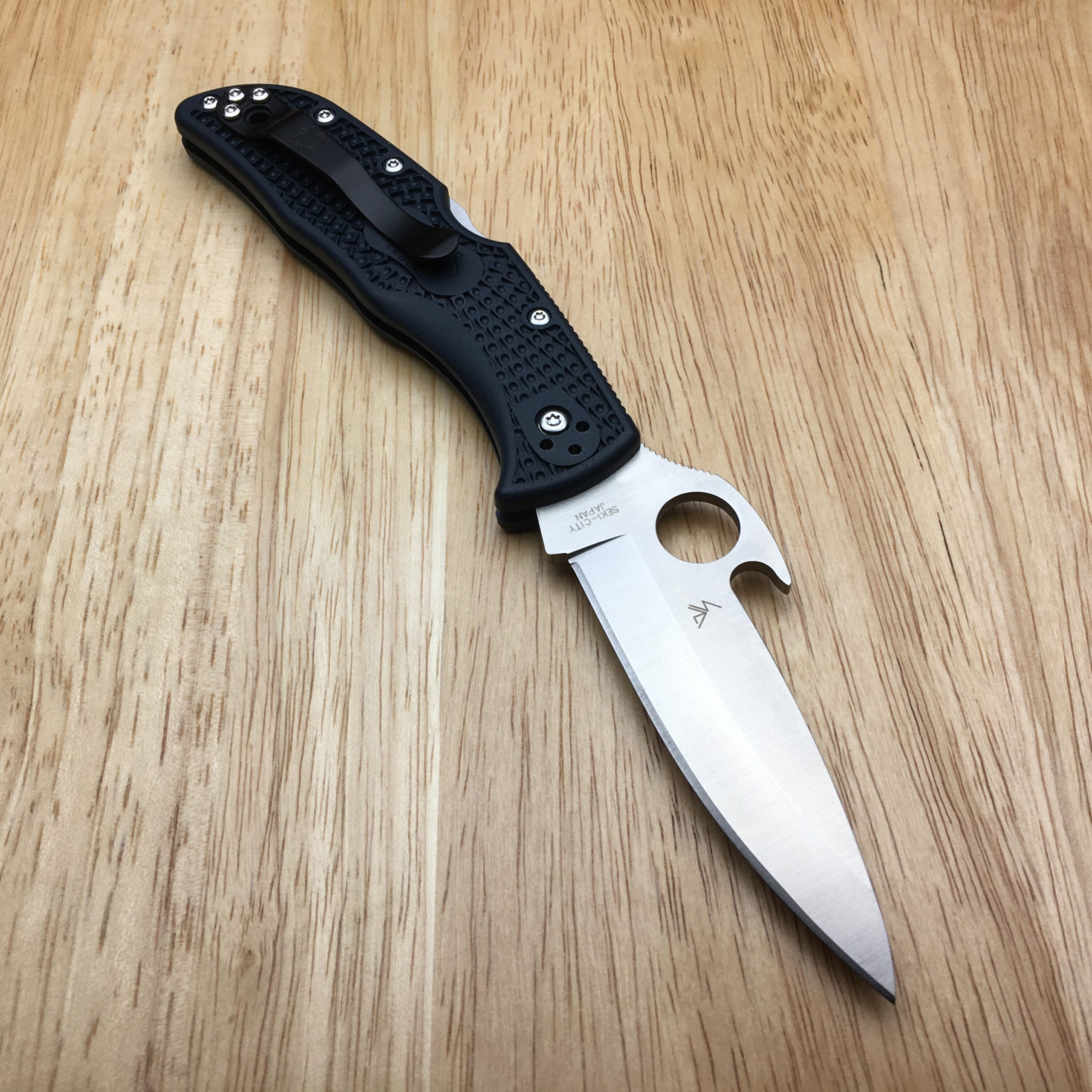 Spyderco Endela Emerson Opener Folding Knife 3.41″ VG10 Satin Plain ... Spyderco Endela Emerson Opener Folding Knife 3.41″ VG10 Satin Plain ...